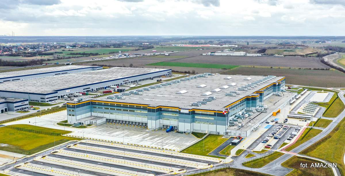 Amazon w Gliwicach otwiera gigantyczne centrum logistyczne. 210.000 m2 ...